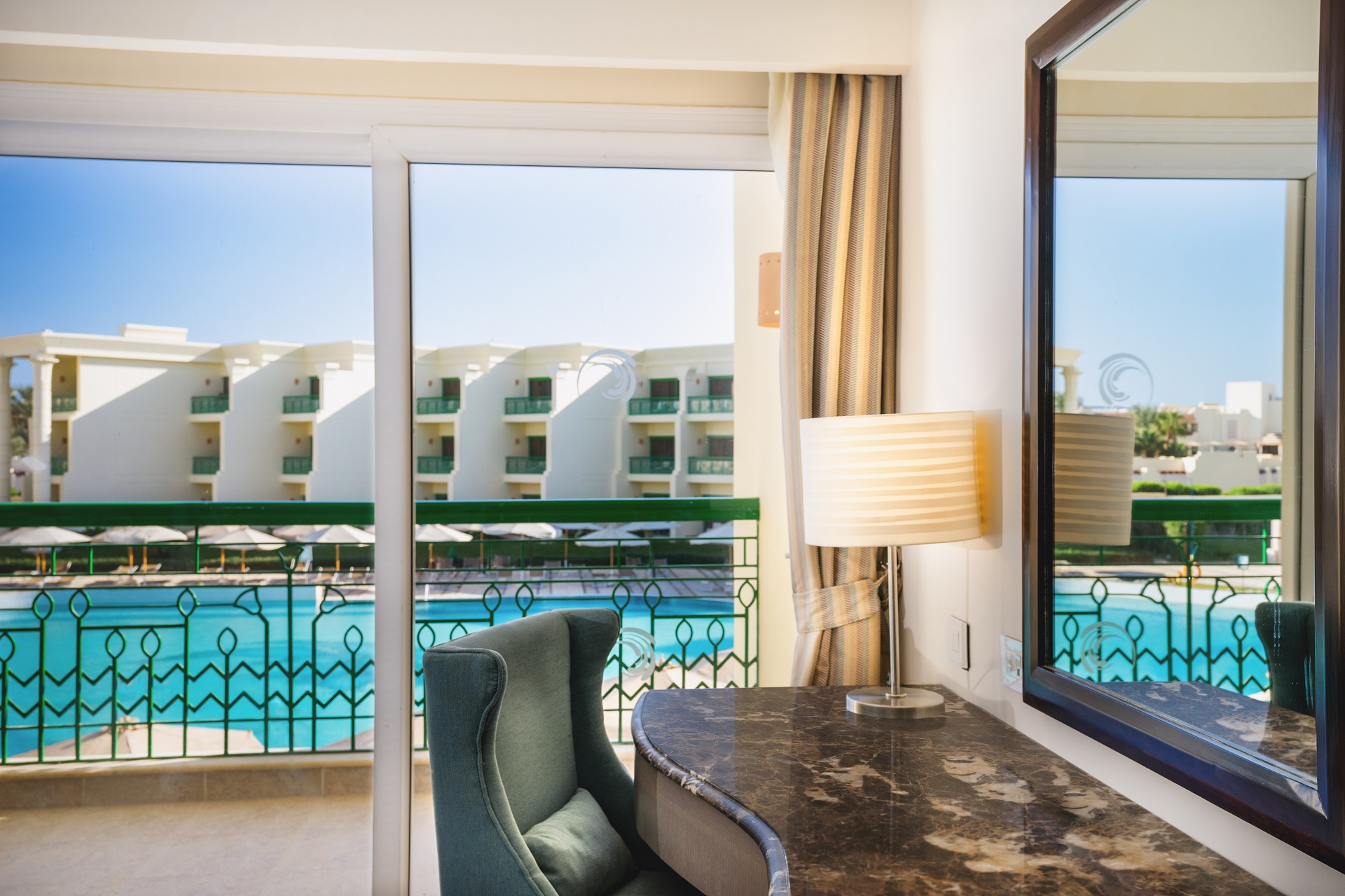 SWISS INN HOTELS & RESORTS